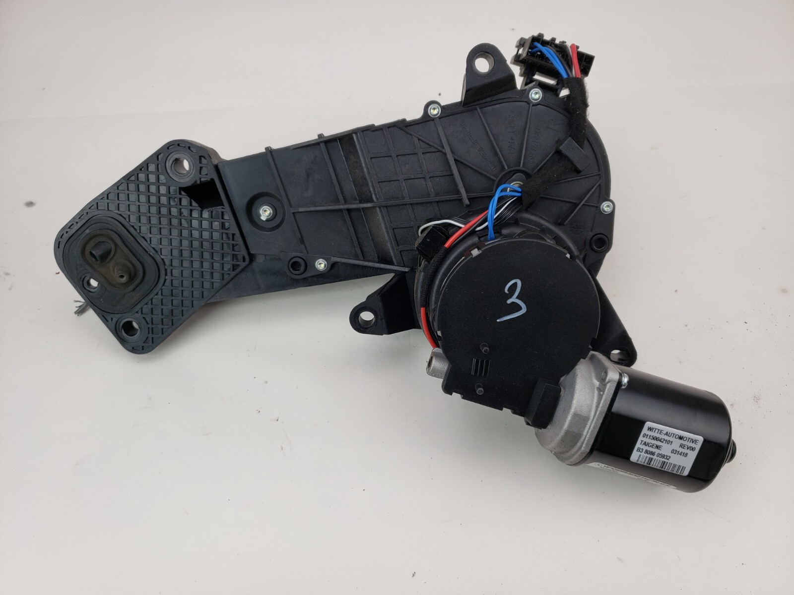 MERCEDES OEM 16-17 Metris Side Sliding Door-lock Actuator 4477603300 ...