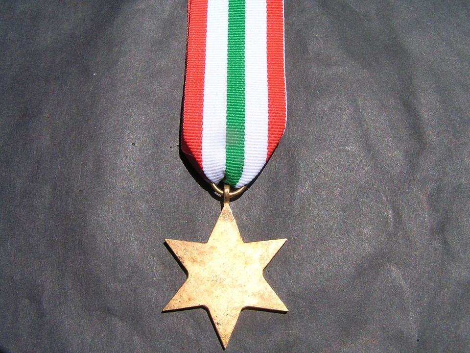 WW2 Italy star, genuine full-size British, Anzac 1943-45 medal unnamed ...