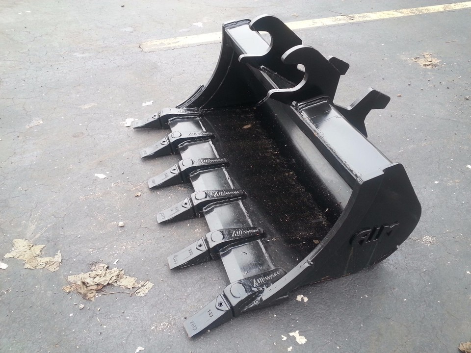 New 36" Excavator Bucket for a John Deere 35G with a ZTS Coupler | eBay