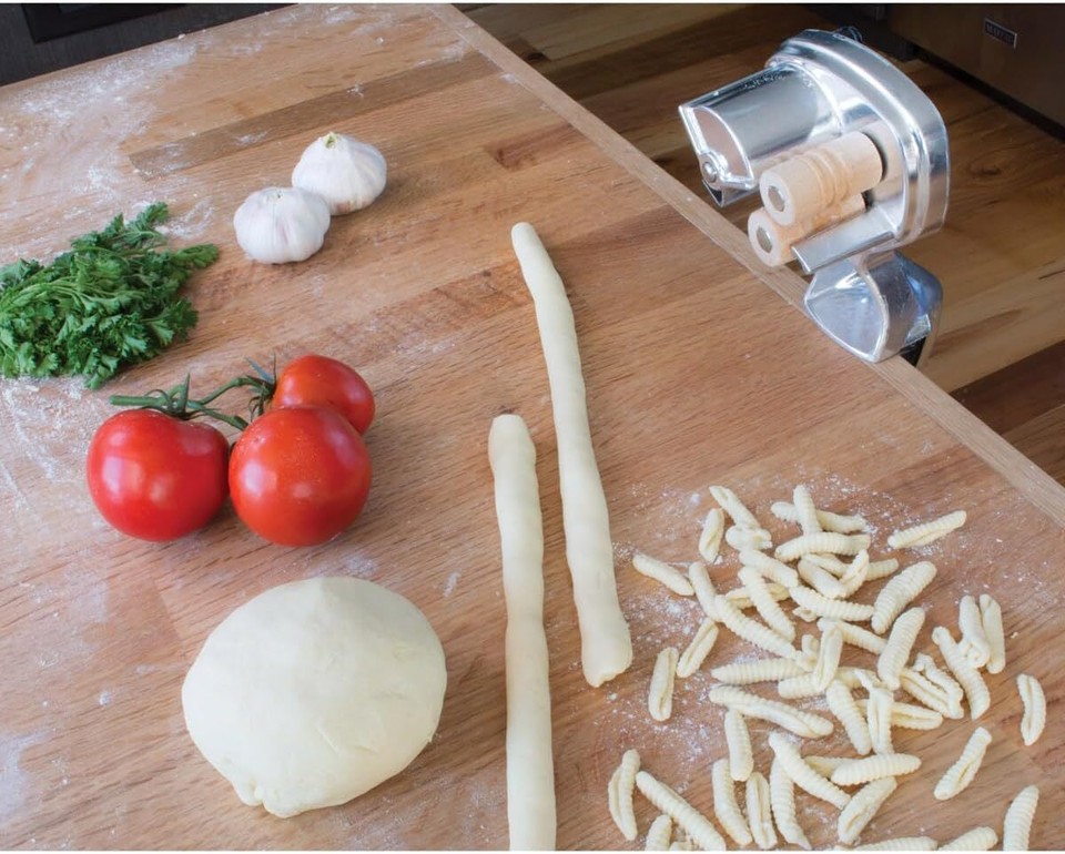 Built-in Clamp Italian Pasta Cavatelli Maker Machine Italian Market ...