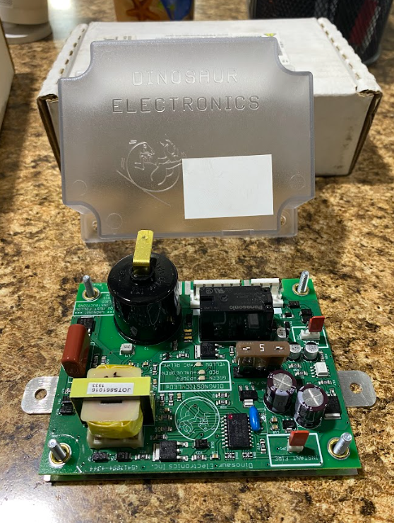 UIB 64, Universal Ignition Control Circuit Board for AC/Gas RV Water ...