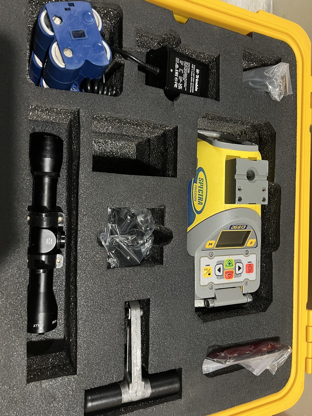 Trimble Spectra Precision DG613 Sewer Pipe Laser w/ Target, Charger & Battery | eBay