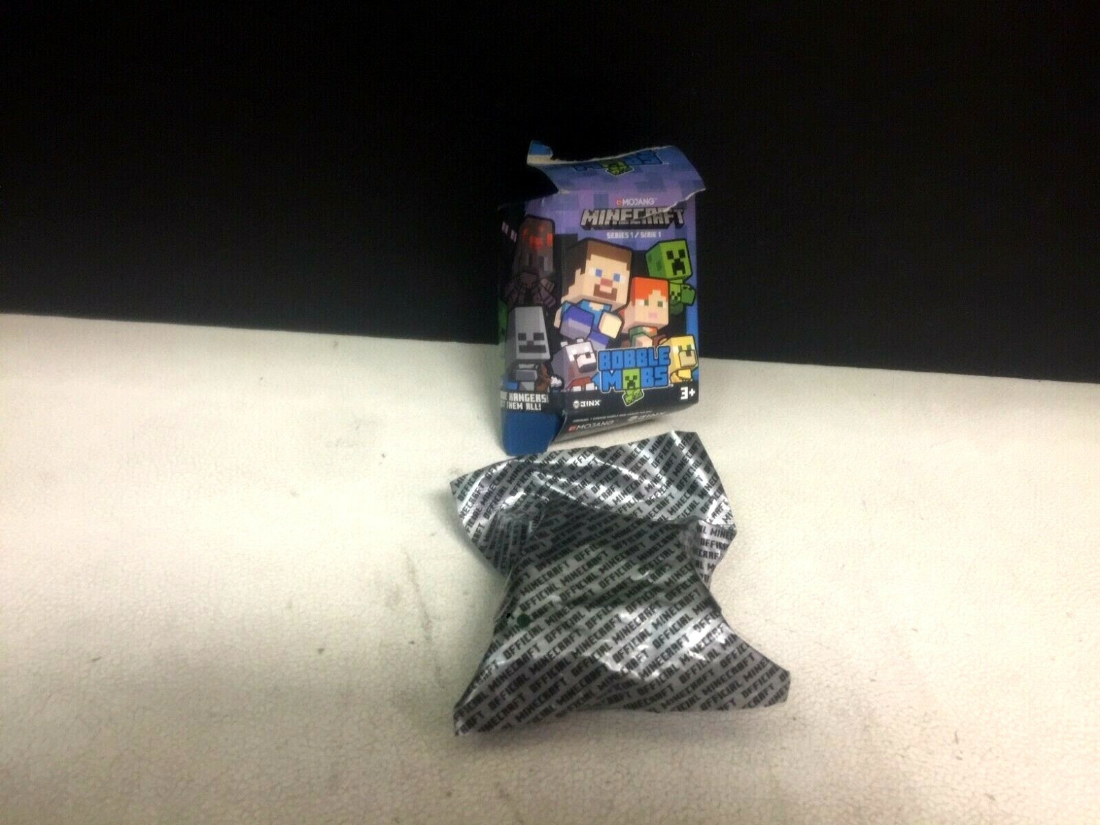 Mj Holding Jinx Minecraft Bobble Mobs S1 Blind Box - open box sealed ...