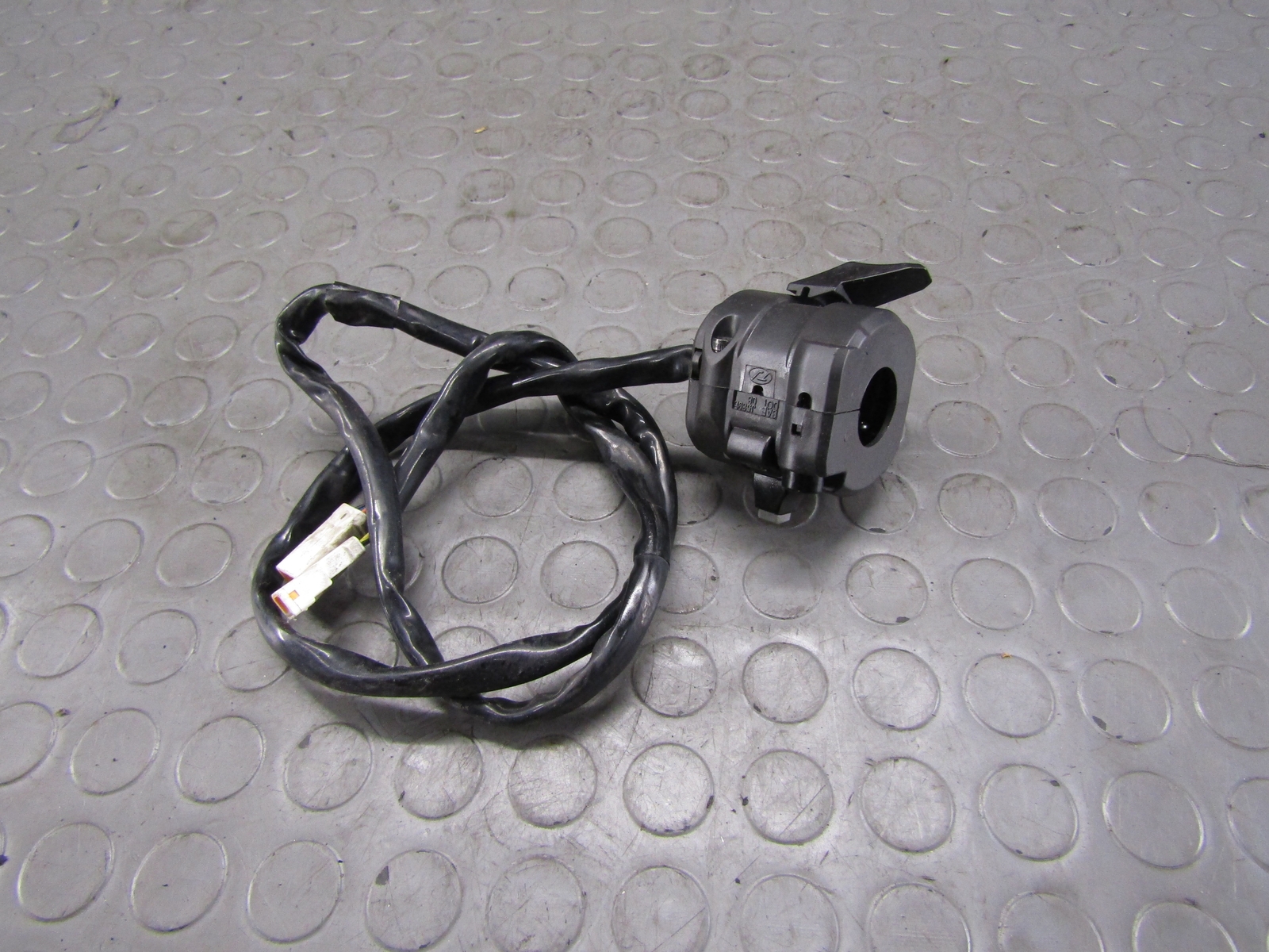 LEFT LIGHT SWITCH SWITCH DUCATI SCRAMBLER 800 DESERT SLED 2017 2020 | eBay