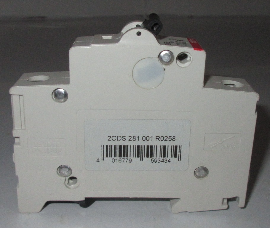 ABB Allen Bradley S 201 P Circuit Breaker 2CDS 281 001 R0258 277/480 Z1 ...