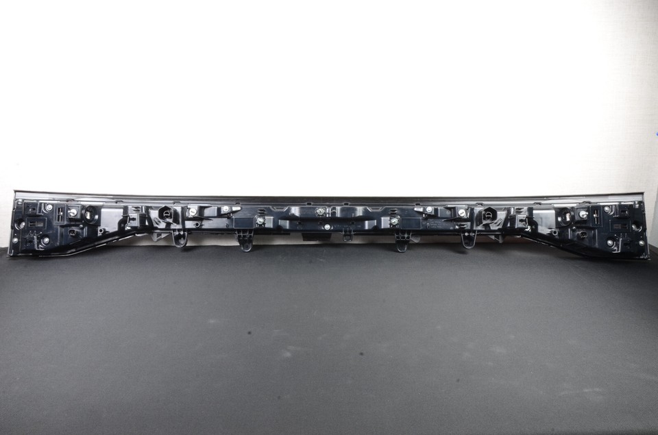 Mint! 2024 2025 2026 Lexus TX350 TX500h TX550h+ Rear Center Tail Light ...