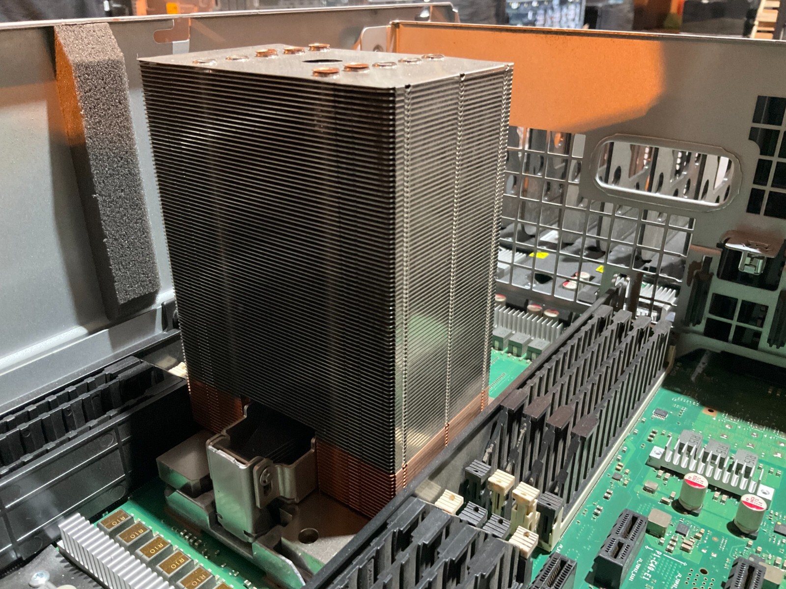 IBM EP10 02DE685 2.3 to 3.8GHZ 4-Core POWER9 Processor for 9009-41A ...