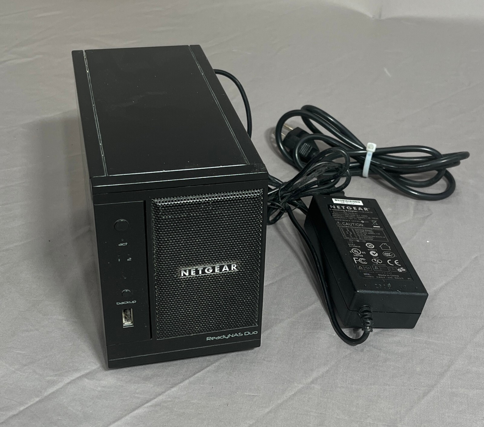 Netgear ReadyNAS Duo RND2150-100NAS v2, 3 Caddies & Power Adapter, no ...