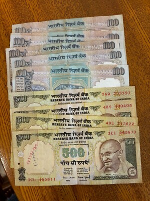 2600 Rupees - 10 Indian Rupee Notes (Four 500s and Six 100s ...