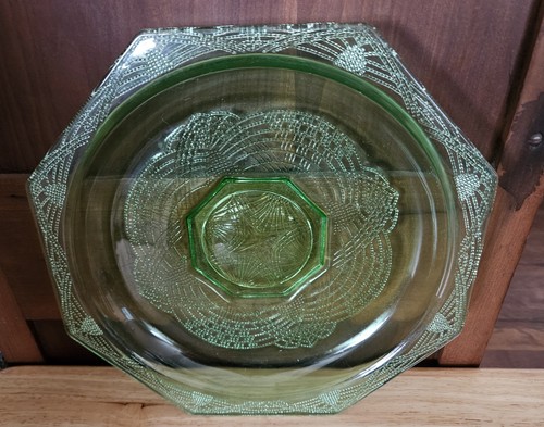 LE Smith Glass Green Depression Console BOWL Romanesque Beaded Arches ...