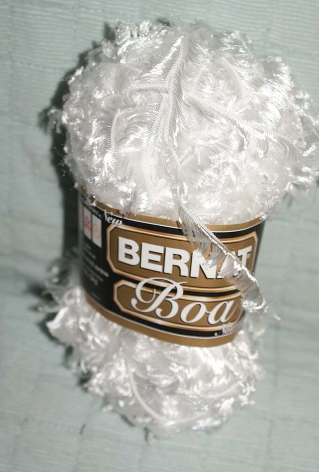 Bernat Boa Yarn Love Bird/Dove White/Ostrich/Tweedy Bird/Red Robin Knit ...