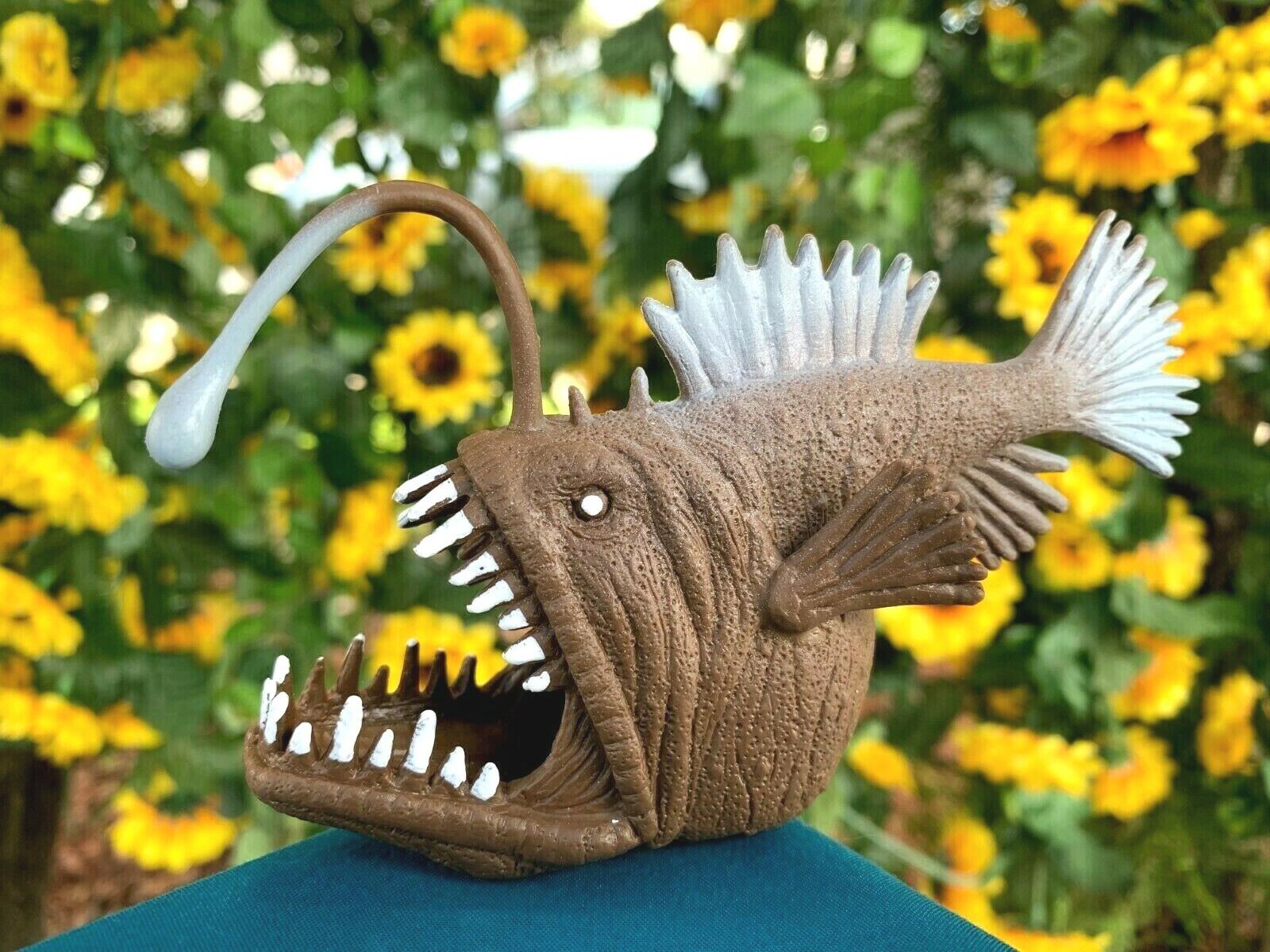 VERY RARE Beautifully Detailed Realistic Anglerfish 5" PVC Figure ...