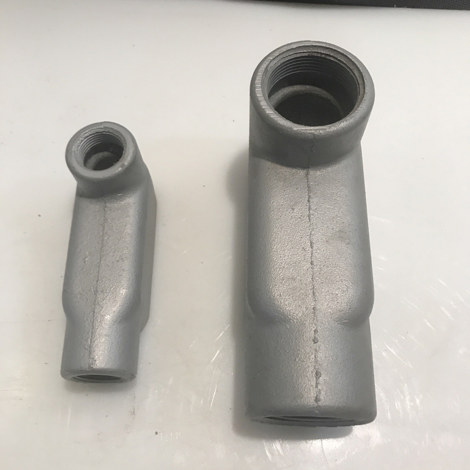 Lot of (2) New Appleton (1)LB27 3/4" (1) LB57 1 1/2” FM7 Conduit Bodies ...