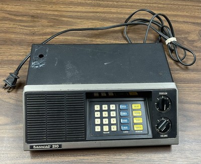 Vintage Bearcat 210 FOR PARTS VHF USF scanning radio Powers On | eBay