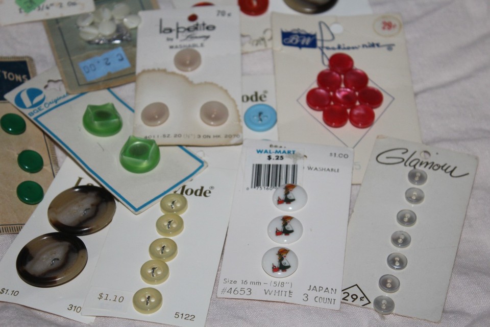 Lot of Vintage Buttons on Cards (56 Cards) | eBay