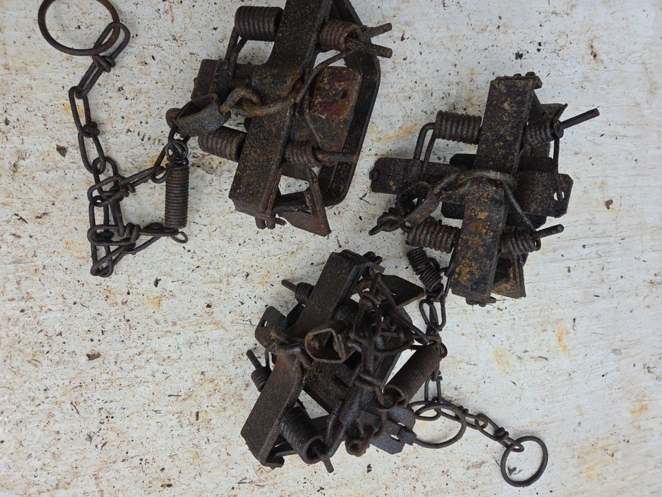 Lot Of 3 Bridger Number 2 Trap Modified Center Swivel 4 Coil Trapping ...