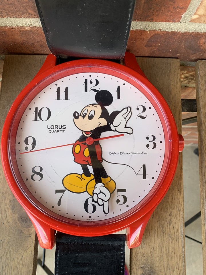 Vintage Welby by Elgin Mickey Mouse Watch Red Wall Clock/Vinyl Band ...
