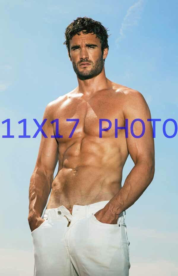 #1723,THOM EVANS,BARECHESTED,SHIRTLESS,beefcake,11X17 POSTER SIZE PHOTO ...