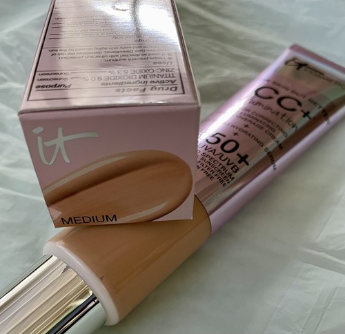 It Cosmetics~CC+ Illumination~ MEDIUM~Color Correcting Full Cover~SPF ...