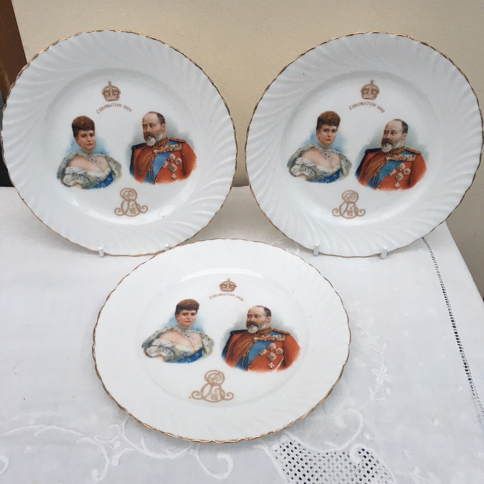 3 x Antique Royal Doulton King Edward V11 & Queen Alexandra Coronation ...