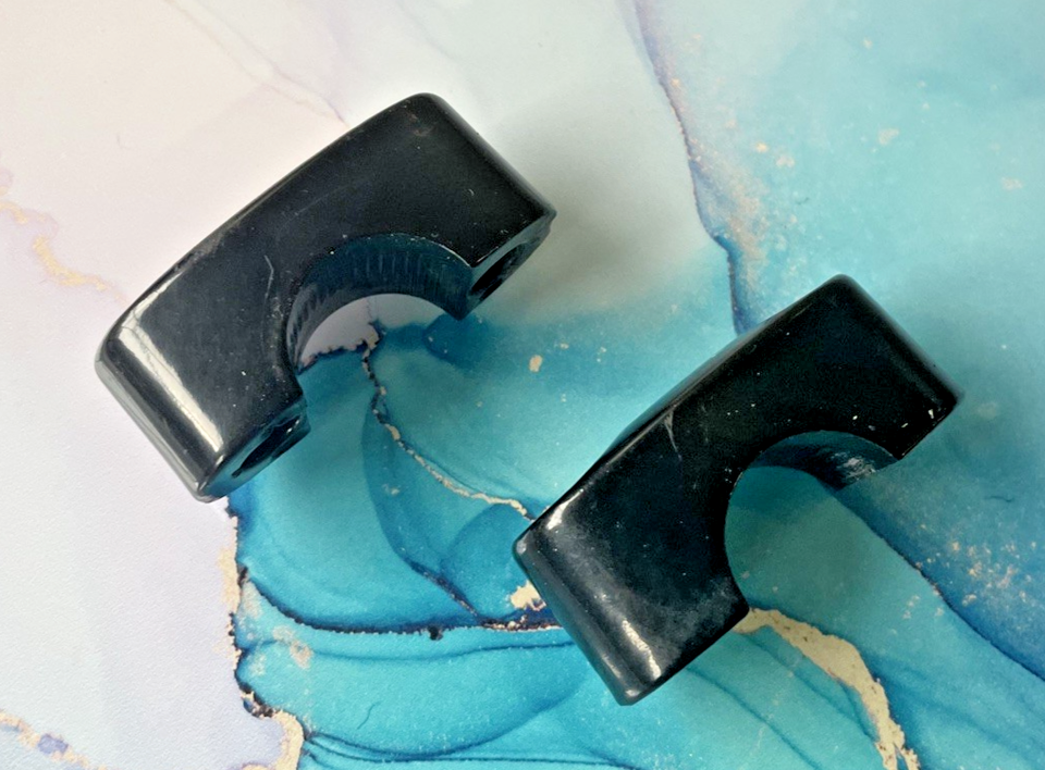 HONDA GOLDWING OEM GL 1000 GL 1100 HANDLEBAR CLAMPS MOUNTS HOLDERS x2 ...