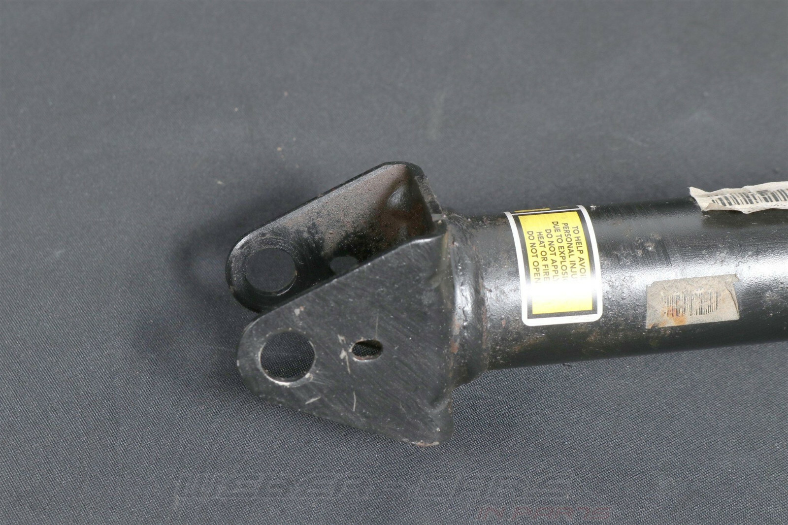 A2513202231 Mercedes W251 R Class Shock Absorber Strut Rear Right Hr ...