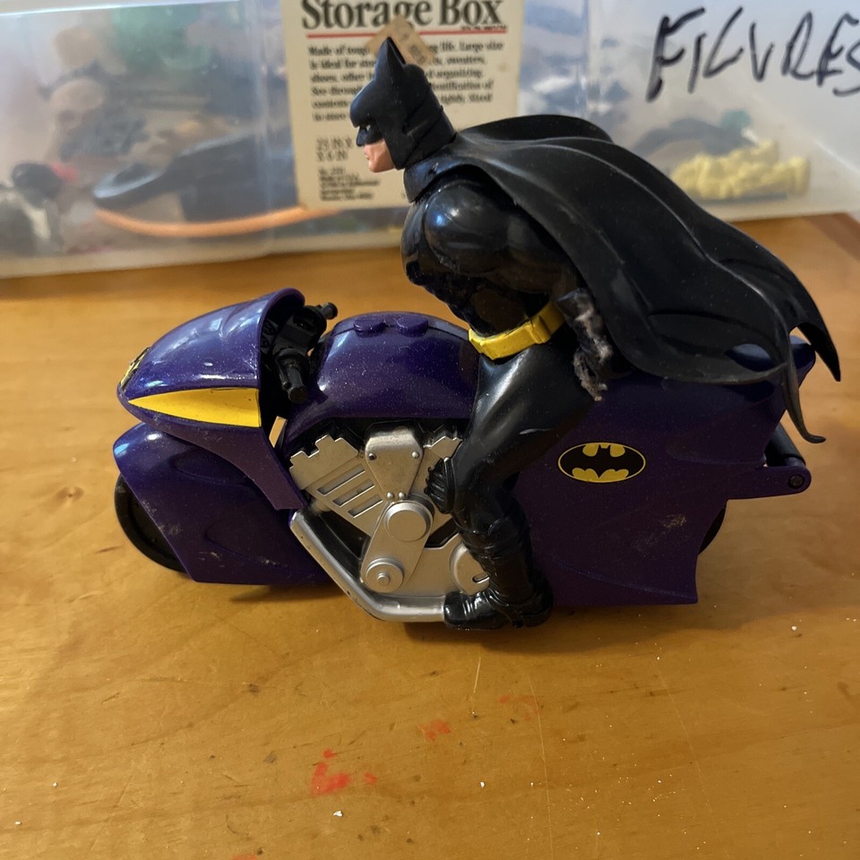 Vintage DC Comics Batman Legends Action Figure on Purple Batcycle 1994 ...
