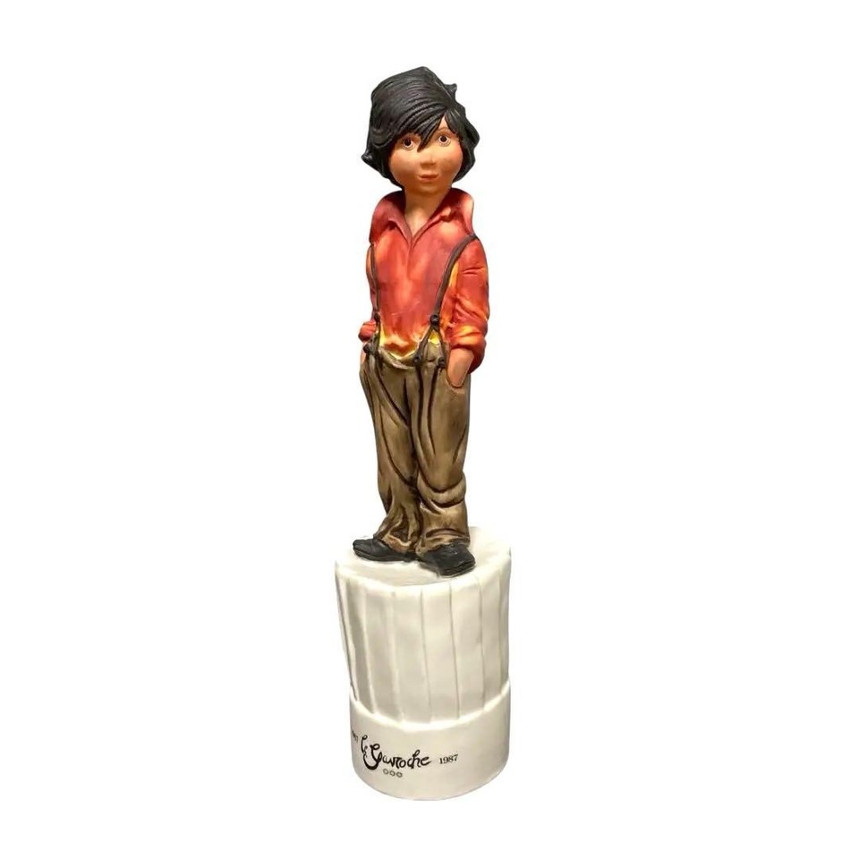[Rare] Wedgwood x Le Gavroche collaboration figurine Les Misérables | eBay