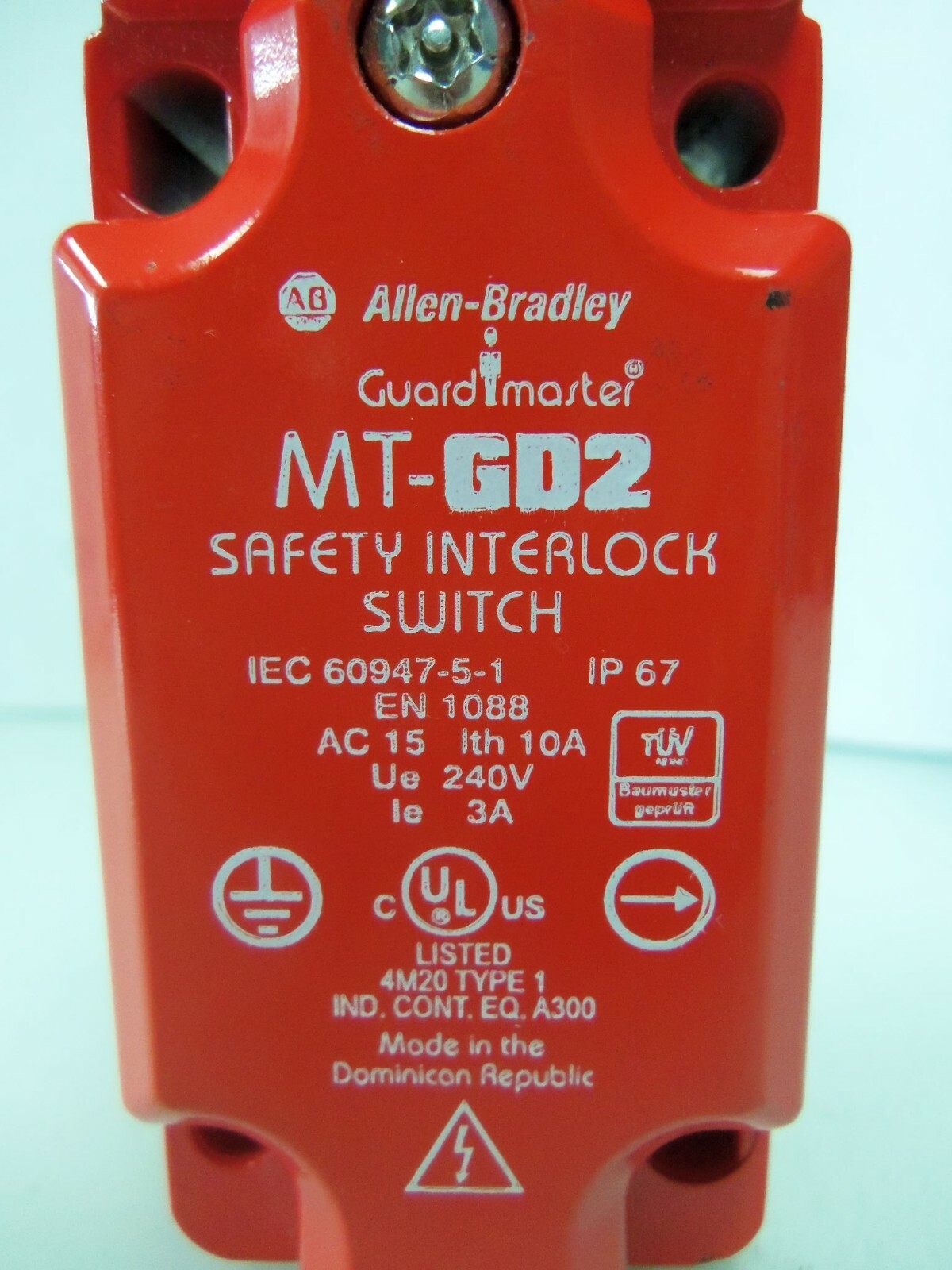 New Allen Bradley 440K-MT55005 C Guard Master Safety Interlock Switch ...