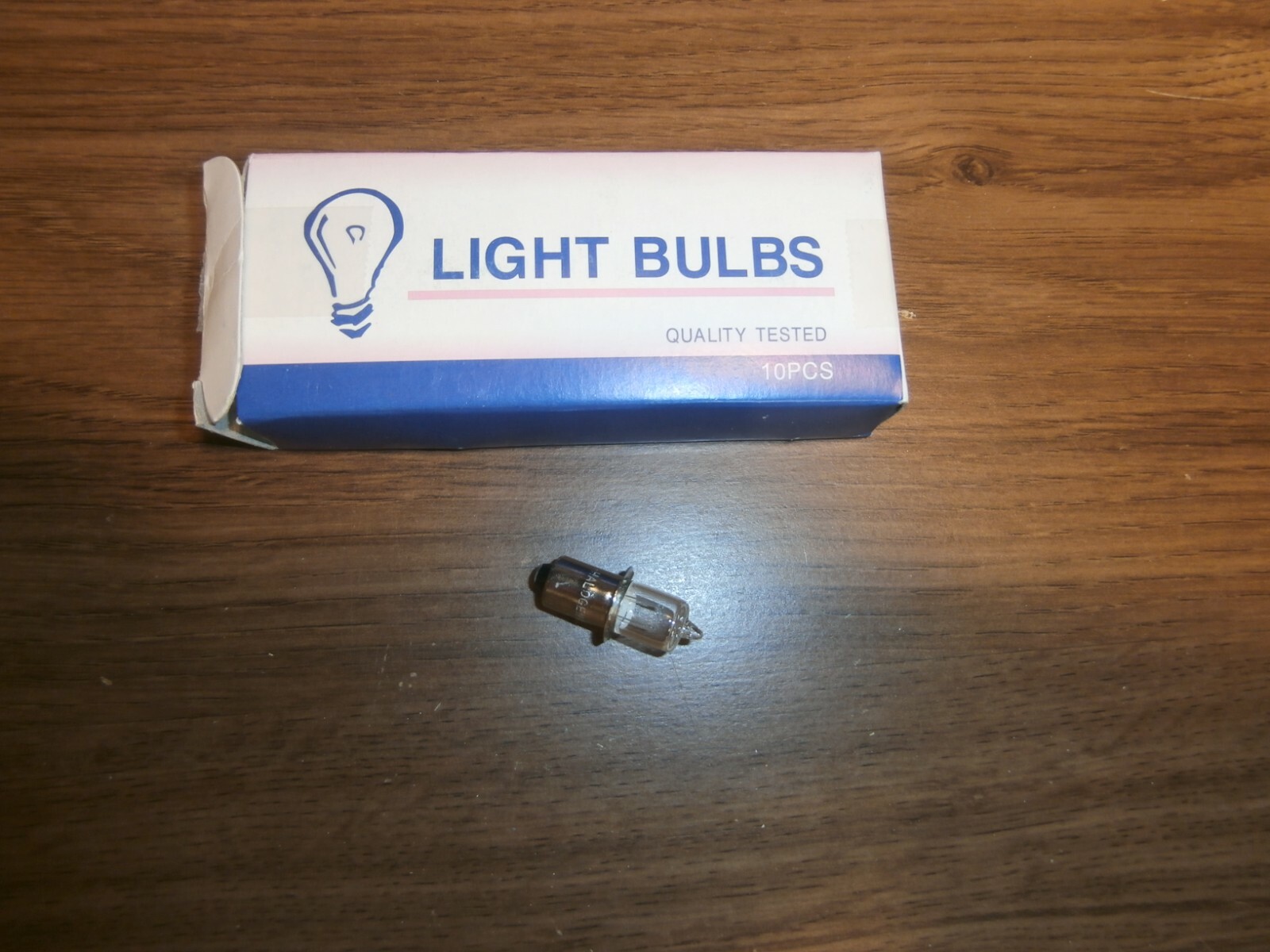 Lot/1 Miniature Light Bulb Lamp # HPR52 Flashlight Bulb,2.8VOLT, NOS | eBay