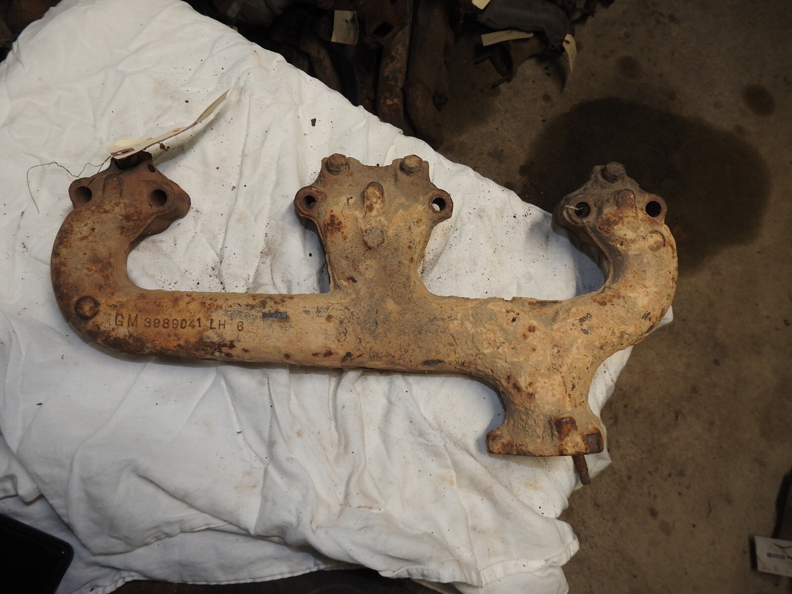 71 -1974 Chevelle Exhaust Manifold 350 3989041 IN2154 HM3299 IP2923 ...