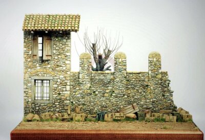 Model Victoria 1/35 Village Scenery North-East Italian House & Wall ...