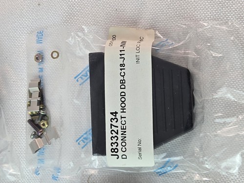 J8332734 D Connect Hood DB-C18-J11-NMS Lot Of 8 Init Loc: RS321C All ...