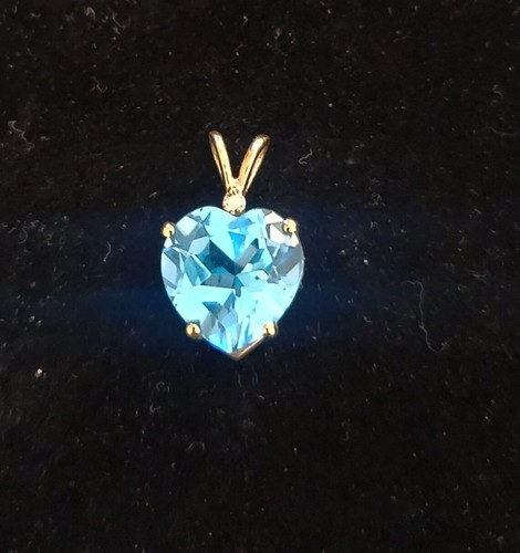 Vtg Clyde Duneier 14k Gold Blue Topaz Diamond Chip Heart Shaped Pendant ...