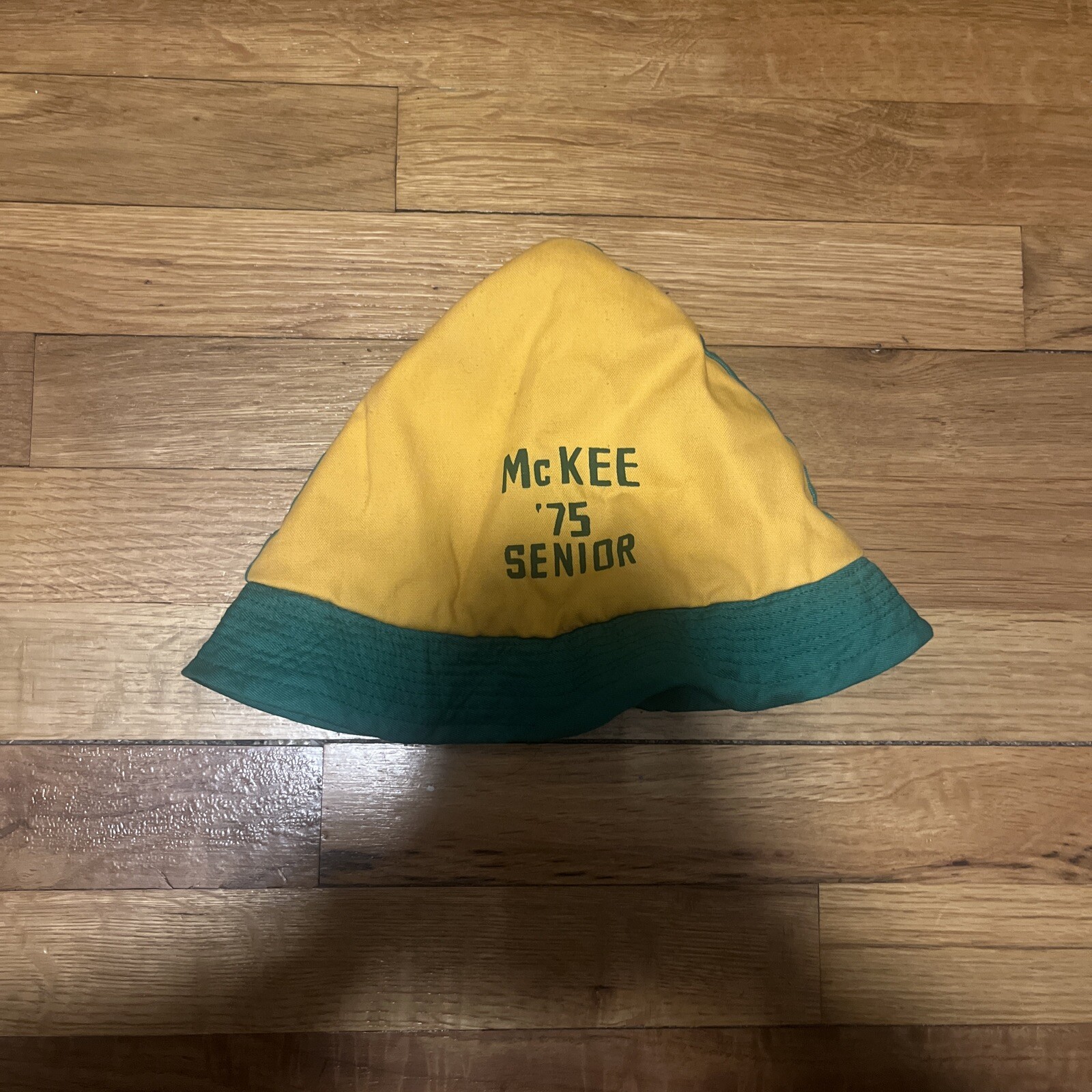 vintage 1970s bucket hat pe hat seniors 1975 mckee tr… - Gem