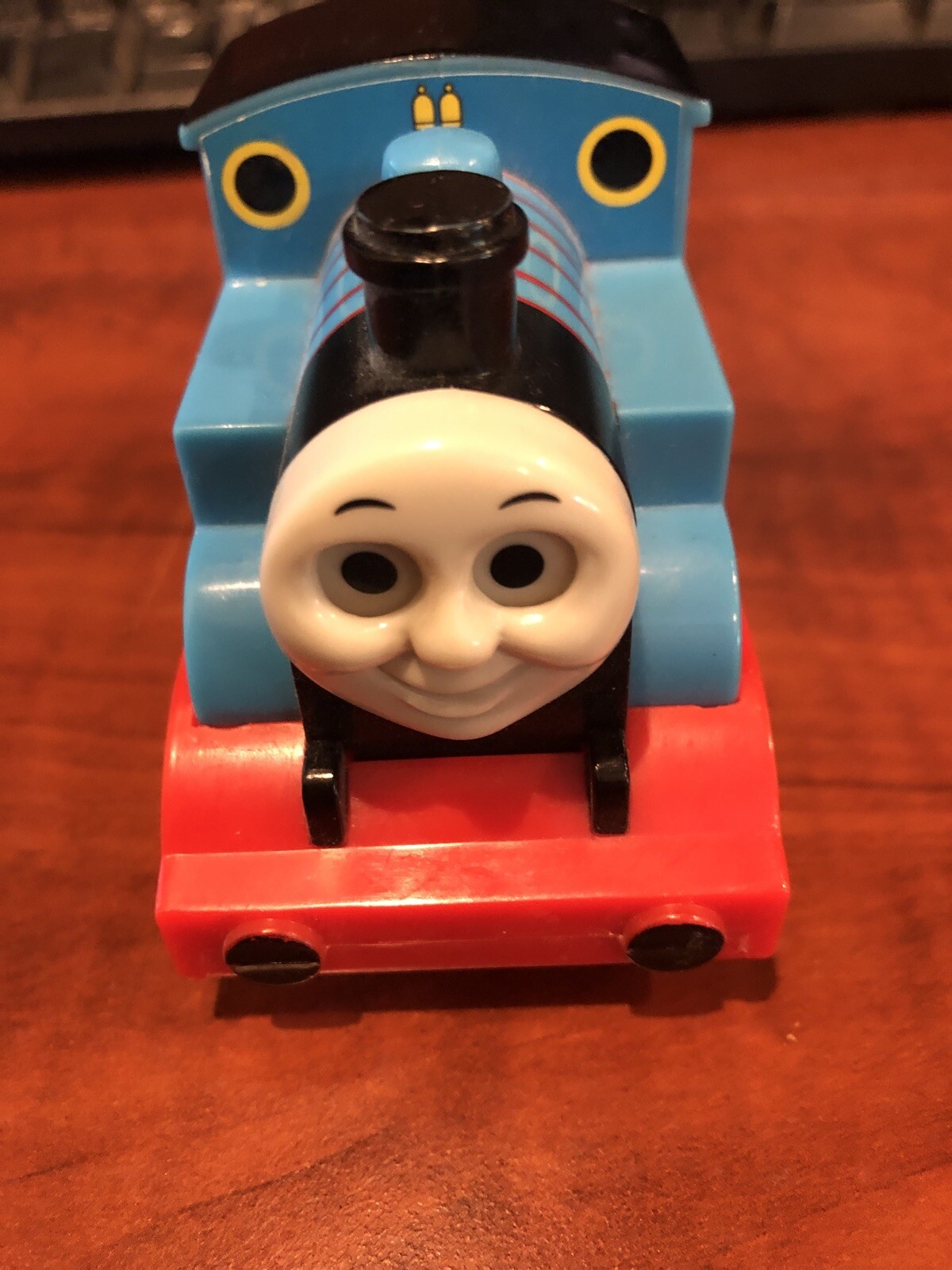TOMY 2004 Thomas Pull Back and Go, Eyes Move When Running | eBay