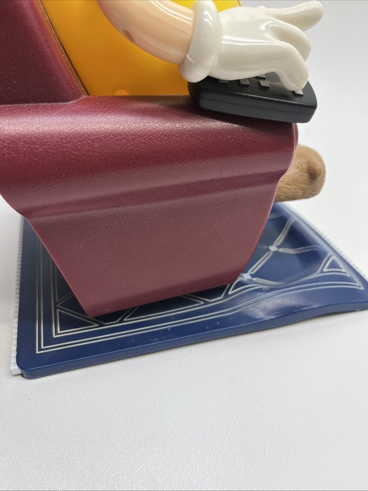 Vintage M&M's Yellow Lazy Boy Chair Recliner Candy Dispenser 1999 EUC 🔥 ...