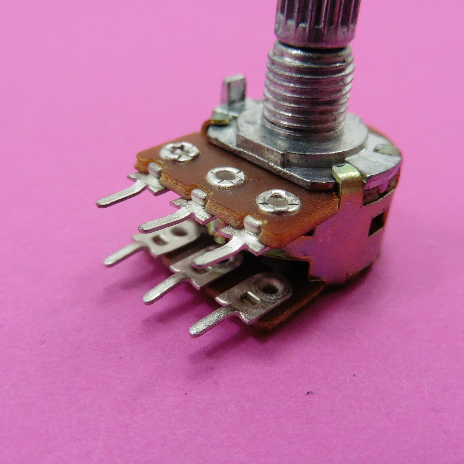 Linear B 20K Ohm Stereo Potentiometer Volume Mixer 6mm Shaft Control ...