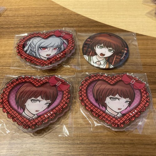 Danganronpa Koizumi Mahiru Peko Heart-Shaped Acrylic Badge Can Ebiten ...