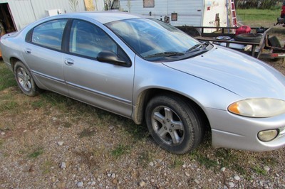 2002 Dodge Intrepid 4 door Sedan Grey Silver Passenger Right Front Door ...