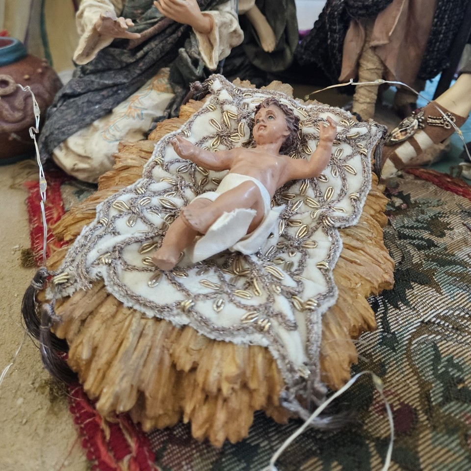 Dept 56 Neapolitan Nativity 4x5 Baby Jesus Rare Vintage FREE ship ...
