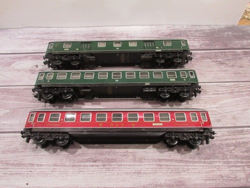 HO Scale (3)Trix Model Assorted Passenger Cars Lot#3113 | eBay