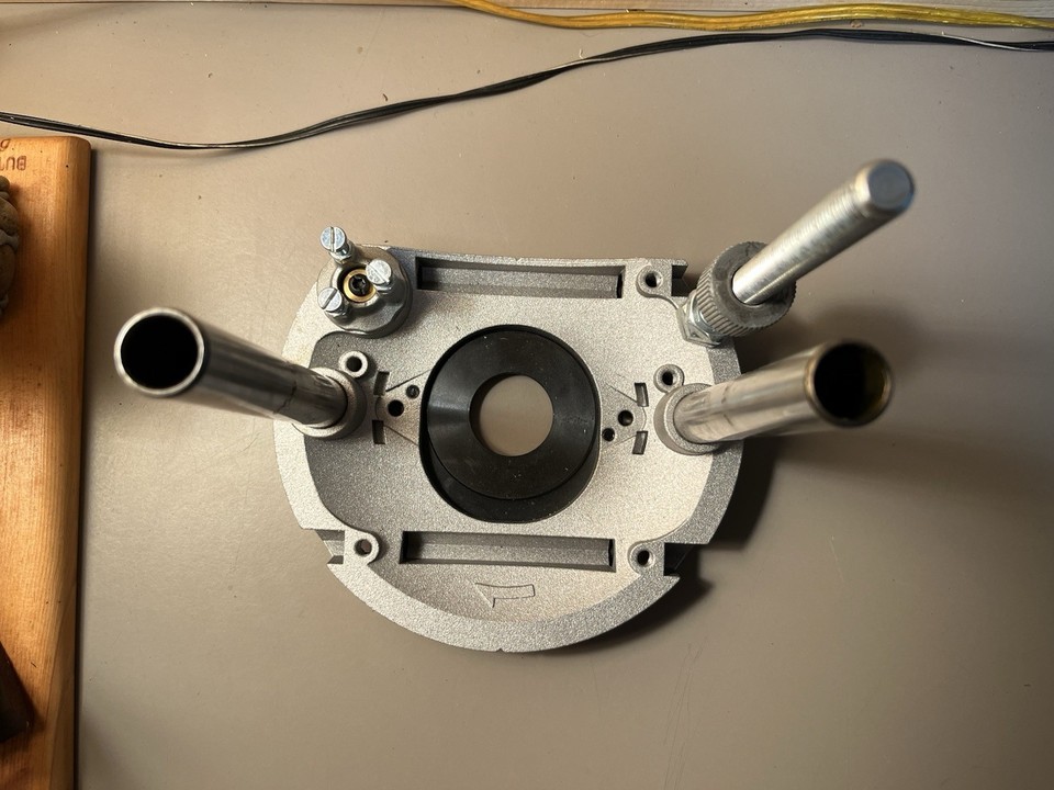 Router Base For DeWalt DW625 / No Springs | eBay