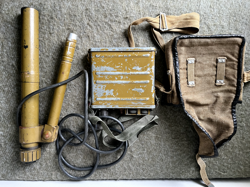 ORIGINAL NORTH VIETNAM / AFGHANISTAN / USSR PRODUCED MINE DETECTOR IMP ...