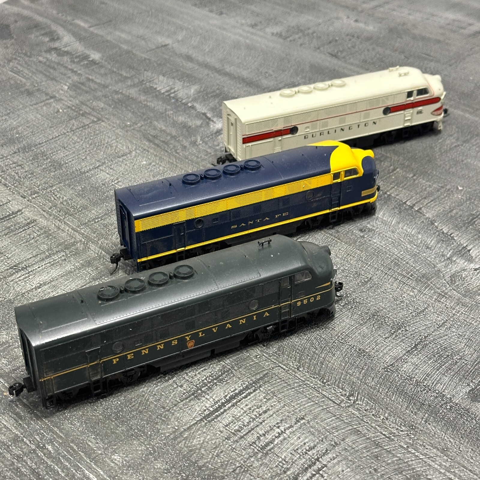 HO Scale Life-Like Train Set Engines & Cars | eBay