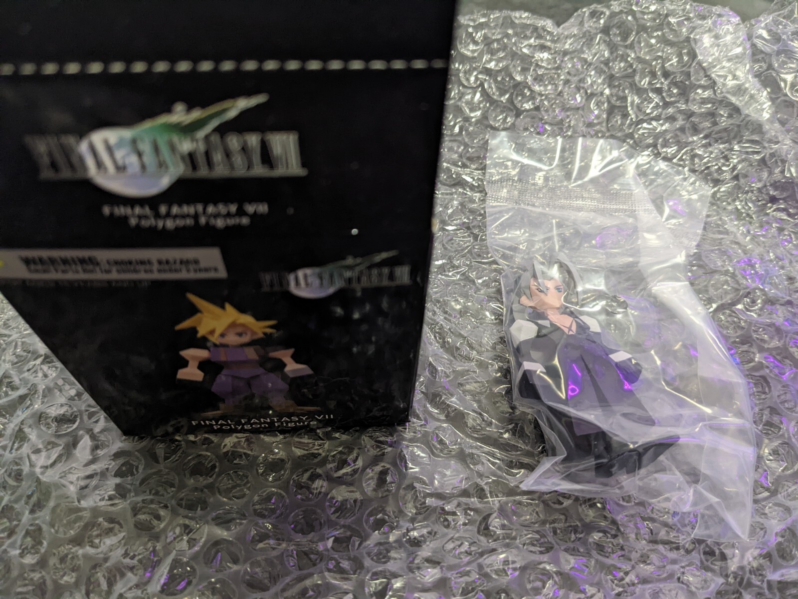 Final Fantasy VII FF7 Polygon Mini Figure Statue Sephiroth w Box Square ...