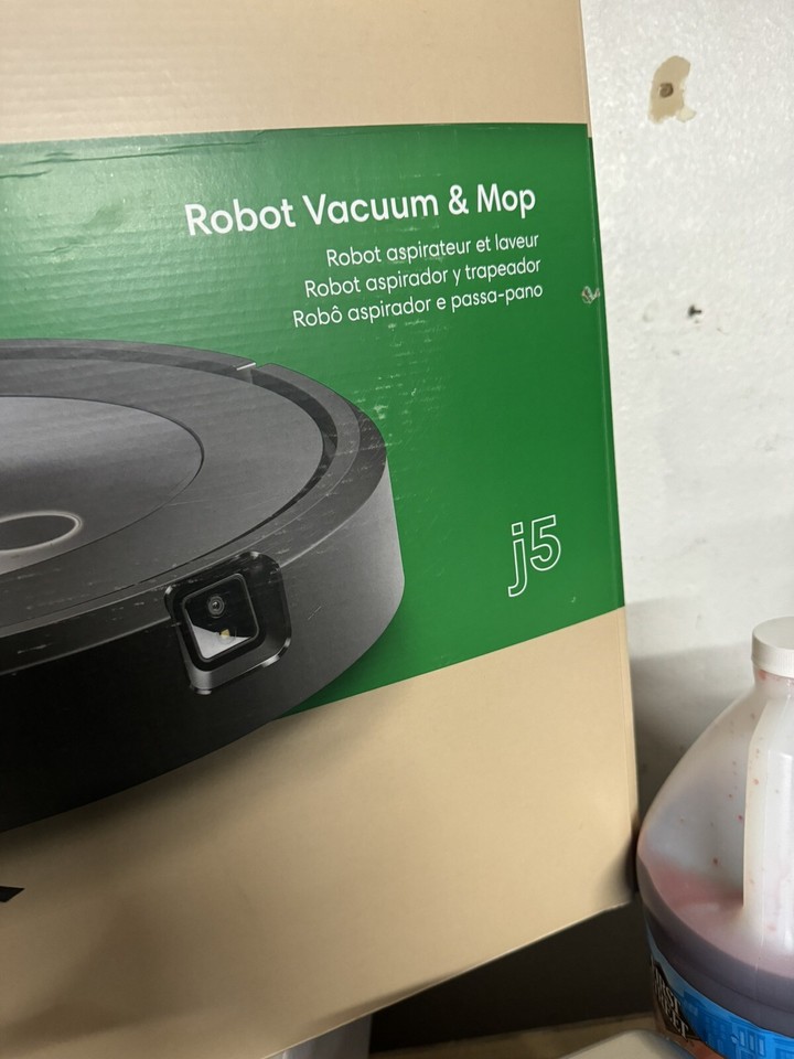 iRobot Roomba Combo j5 Robot Vacuum & Mop - Black New Smart Mapping ...