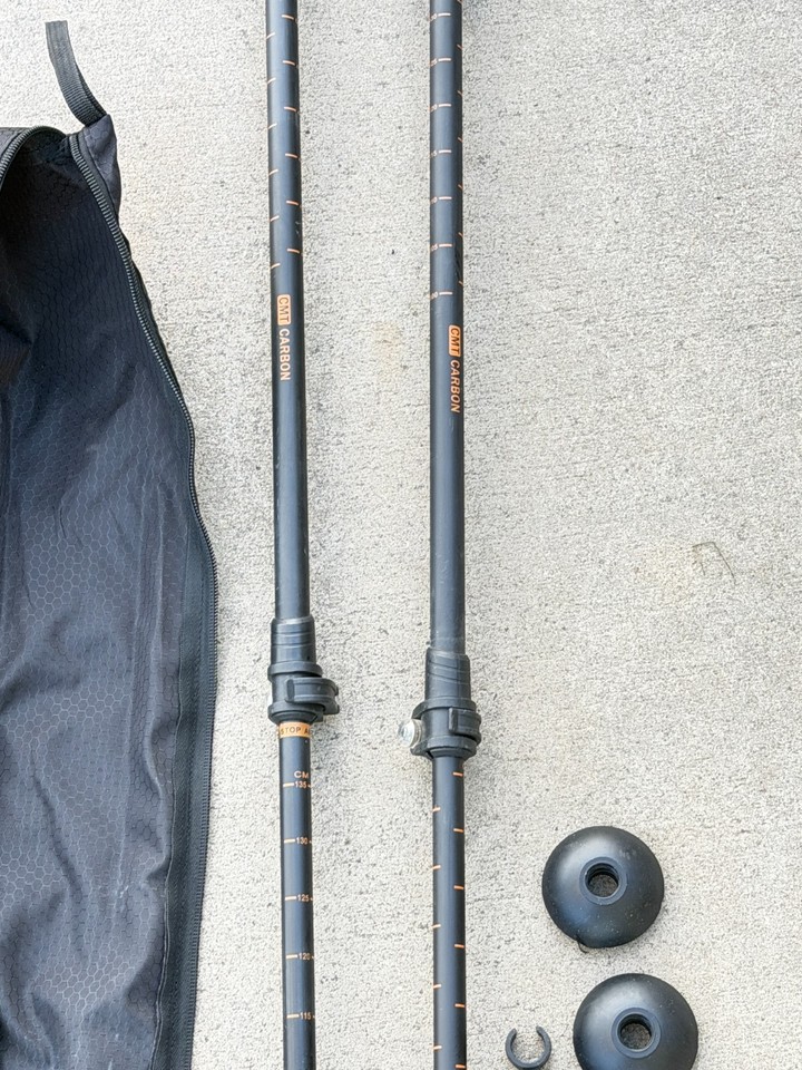Set of Cascade Mountain tech CMT Carbon Trekking Poles 100-135CM Blk ...
