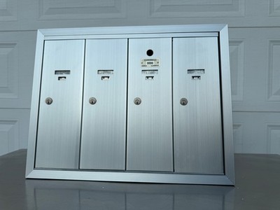 NOS Bommer 4 Compartment/Gang Single Row Aluminum Vertical Mailbox ...