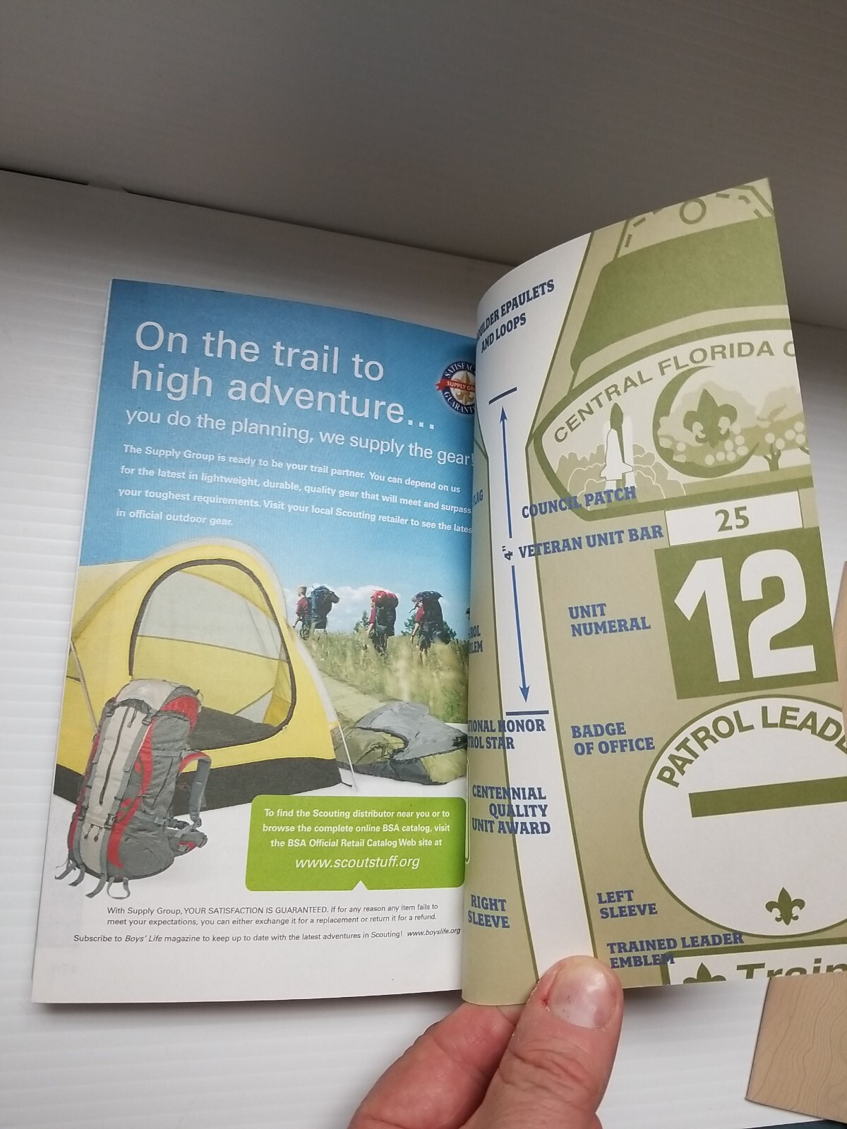 SCOUT THE BOY SCOUT HANDBOOK 2009 12th Edition BSA Guidebook Manual ...